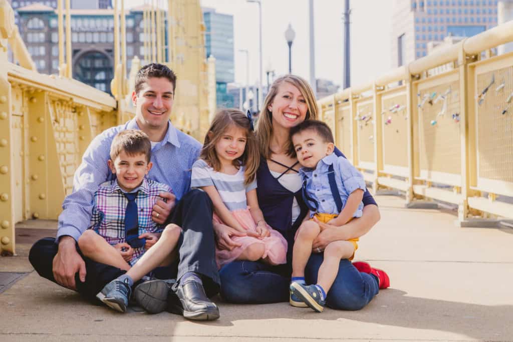 Tips for Photographing Large Groups and Big Families - Simply Rooted Family