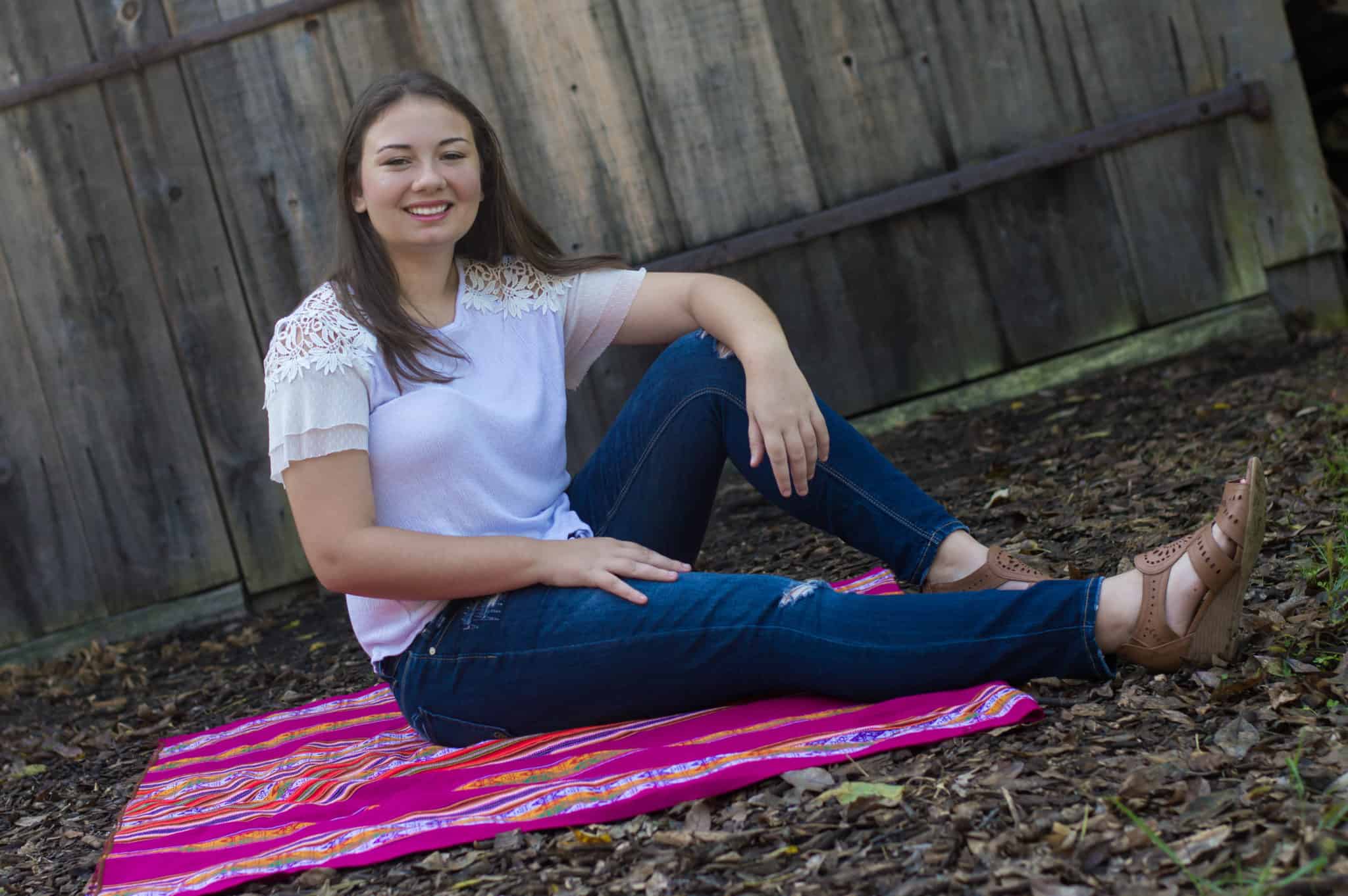 DIY Senior Picture Session Ideas and Photography Tips - Simply Rooted ...