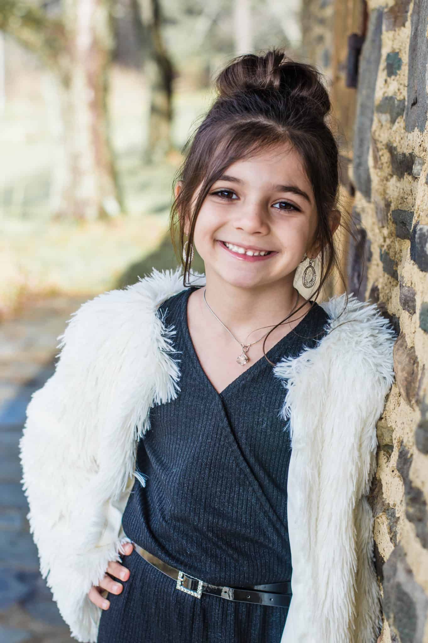 Strike a Pose!: Posing Kids for Pictures - Simply Rooted Family