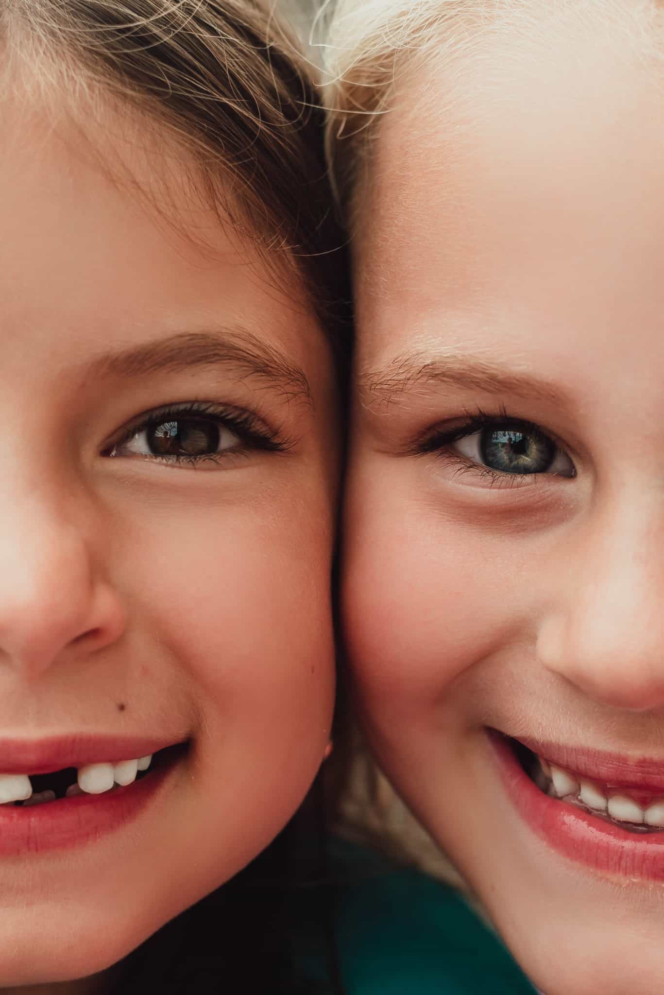 4 Easy Tips for a Stunning Side-by-Side Portraits - Simply Rooted Family