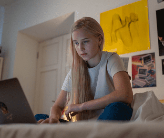 5 Genius Ways to Battle a Feeling of Insecurity and Anxiety in a ...